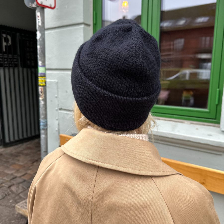 PetiteKnit The Oslo Hat - Knitting Pattern